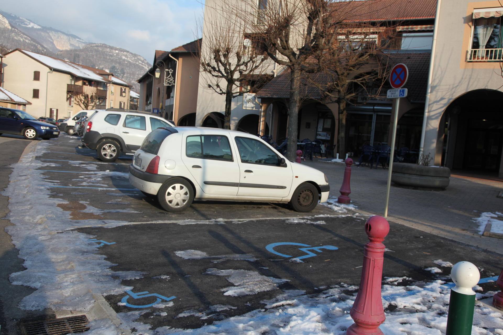 TOUT SAVOIR SUR LE STATIONNEMENT - Mairie de Seyssins